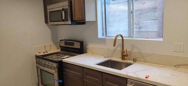 6169 Barrows Dr - 6169 Barrows Dr Los Angeles CA 90048 | Apartment Finder