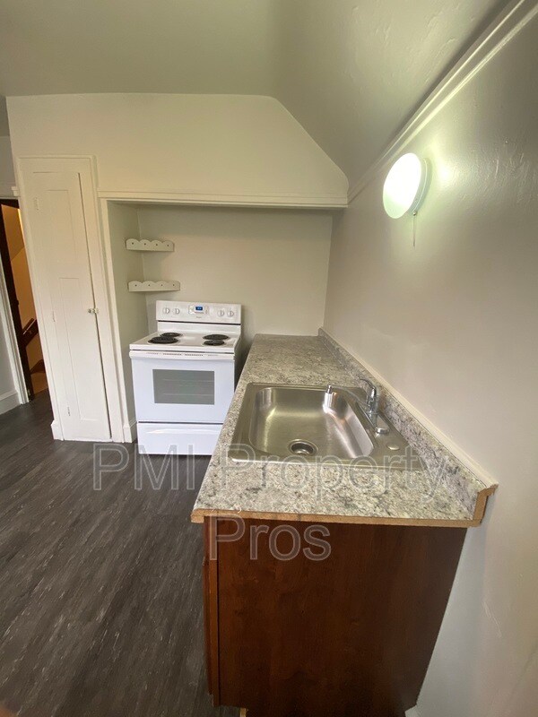 3040 N 59th St - 3040 N 59th St Milwaukee WI 53210 | Apartment Finder