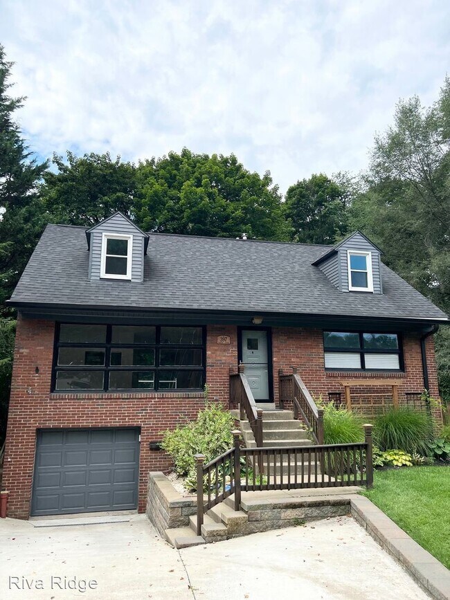 4 br, 2 bath House - 397 Parkside Avenue - 397 Parkside Ave Pittsburgh ...