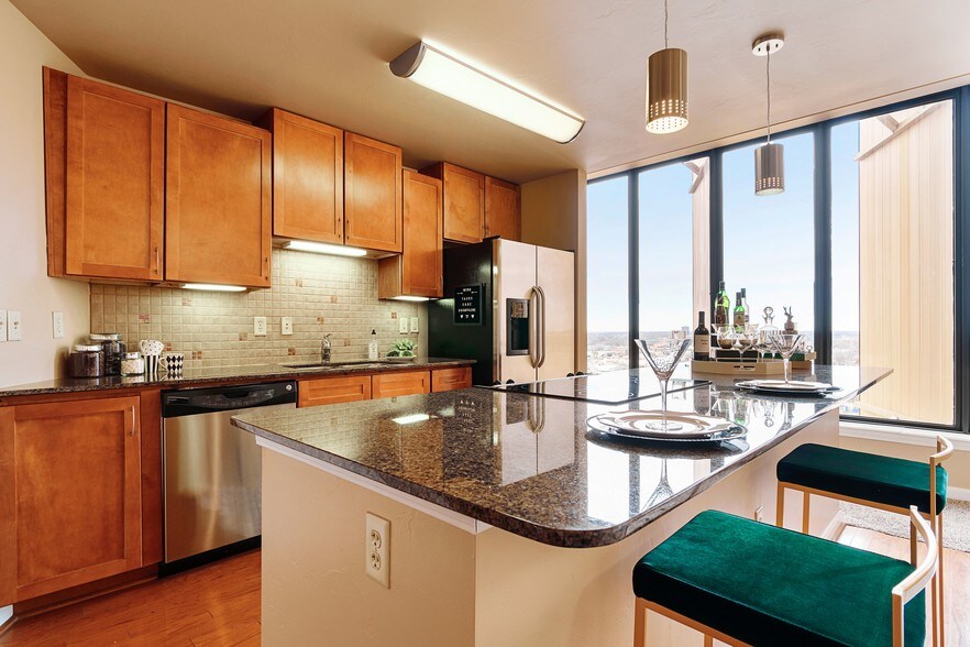 The Classen - 2200 N Classen Blvd Oklahoma City OK 73106 | Apartment Finder