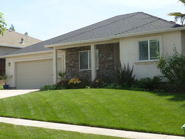 Cal Park Home built in the 2000's - 137 Delaney Dr Chico CA 95928 ...