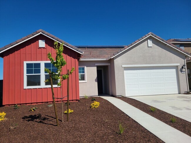 HALF OFF THE FIRST MONTH RENT - 3 Bedroom ... - 3317 Green Horn Ct ...