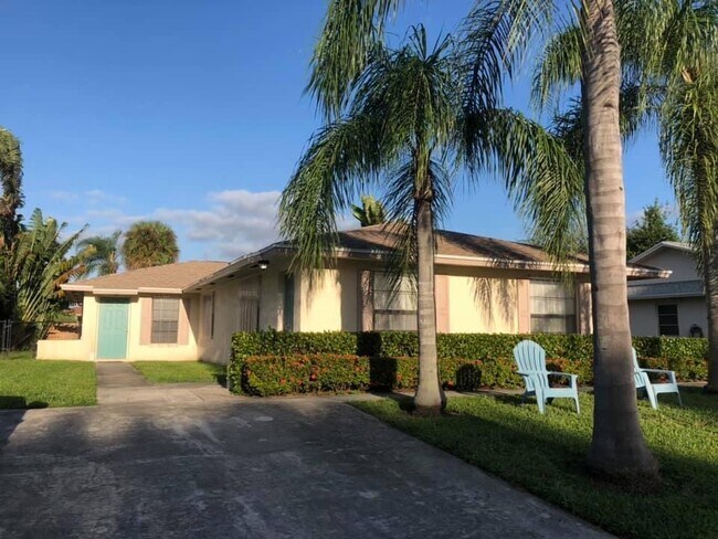 9125 W Highland Pines Dr - 9125 W Highland Pines Dr Palm Beach Gardens ...