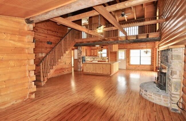 FFOR LEASE in BROCK! 3 BR- 2 BA - 2 Car Carport + Loft + Office - 2,256 ...