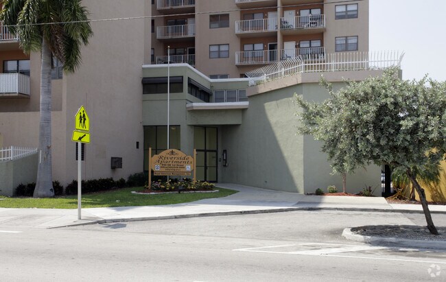Riverside Apartments - 950 SW 1st St Miami FL 33130 | Apartment Finder
