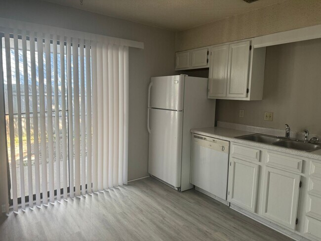DL-Poppy Street Apartments - 105 Poppy St Fort Walton Beach FL 32547 ...