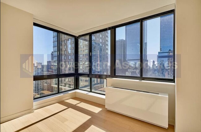1 Columbus Place - 1 Columbus Pl New York NY 10019 | Apartment Finder