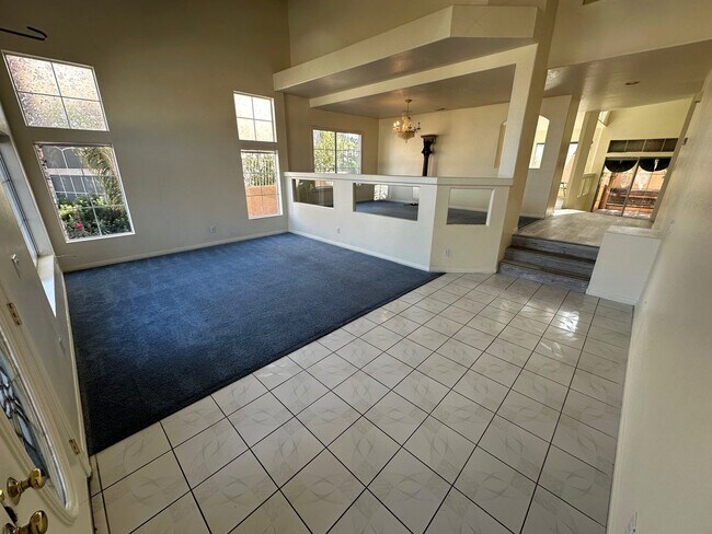 IMMACULATE HENDERSON 2 STORY HOME 5 BEDRO... - 2403 Alpine Meadows Ave ...