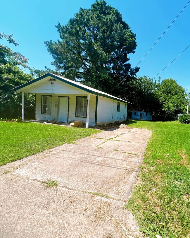 1520 Shiloh St - 1520 Shiloh St Paris TX 75460 | Apartment Finder