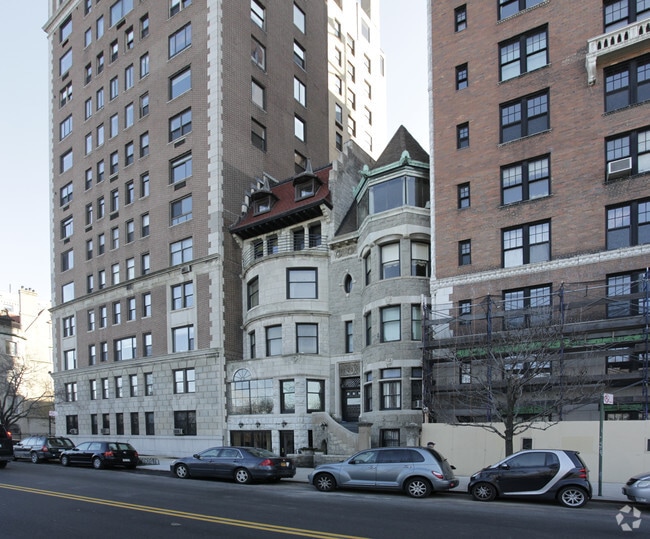 35 Riverside Dr - 35 Riverside Dr New York NY 10023 | Apartment Finder