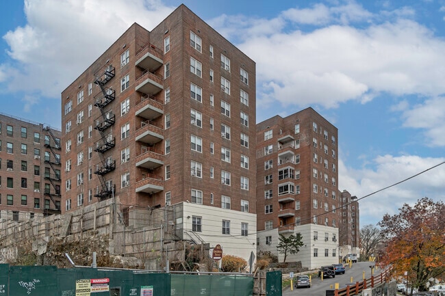 2630 Kingsbridge Ter - 2630 Kingsbridge Ter Bronx NY 10463 | Apartment ...