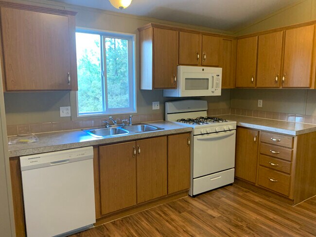 1940 Sliger Mine Rd - 1940 Sliger Mine Rd Greenwood CA 95635 ...