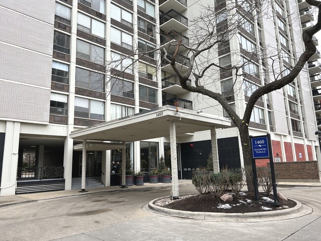 1460 N Sandburg Terrace - 1460 N Sandburg Terrace Chicago IL 60610 ...