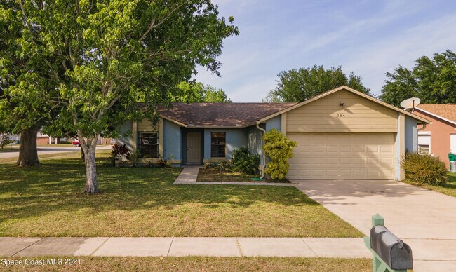 184 Cinnamon Lake Cir - 184 Cinnamon Lake Cir Melbourne FL 32901 ...