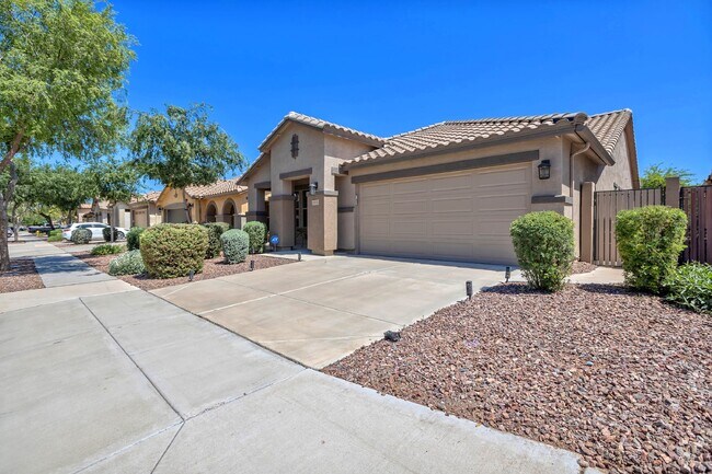 Cute Copper Ranch Home now available! - 1073 S Pheasant Dr Gilbert AZ ...