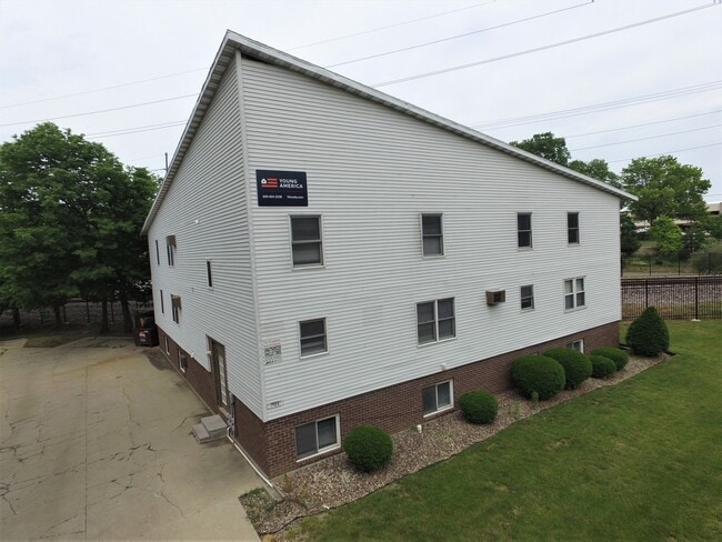 701 Franklin - 701 Franklin Ave Normal IL 61761 | Apartment Finder