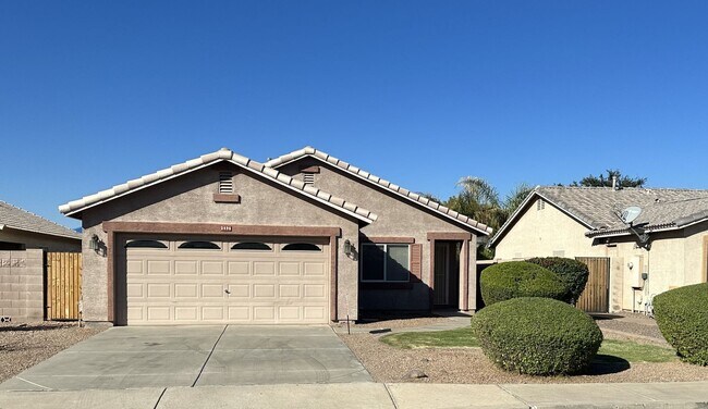 3 Bedroom Home at San Tan Ranch Near E Pec... - 3496 S Moccasin Trail ...