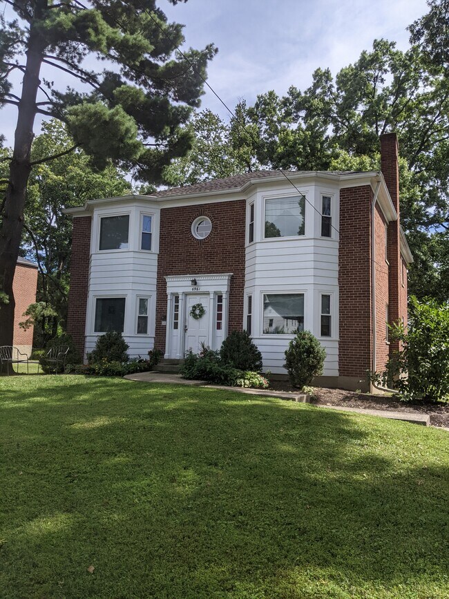 6961 Murray Ave - 6961 Murray Ave Cincinnati OH 45227 | Apartment Finder