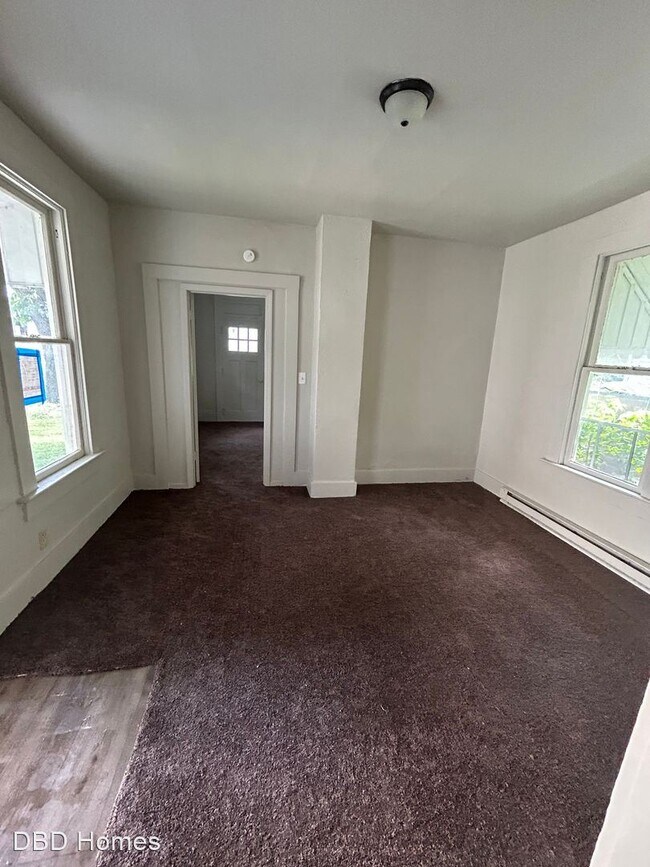 2 br, 1 bath House - 1320 Sinclair St. - 1320 Sinclair St Fort Wayne IN ...