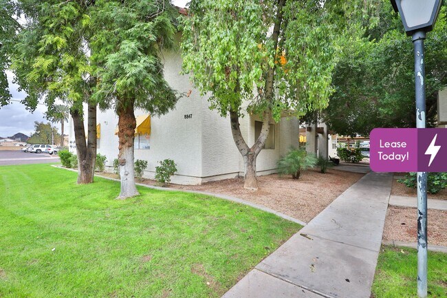8847 N 8th St - 8847 N 8th St Phoenix AZ 85020 | Apartment Finder