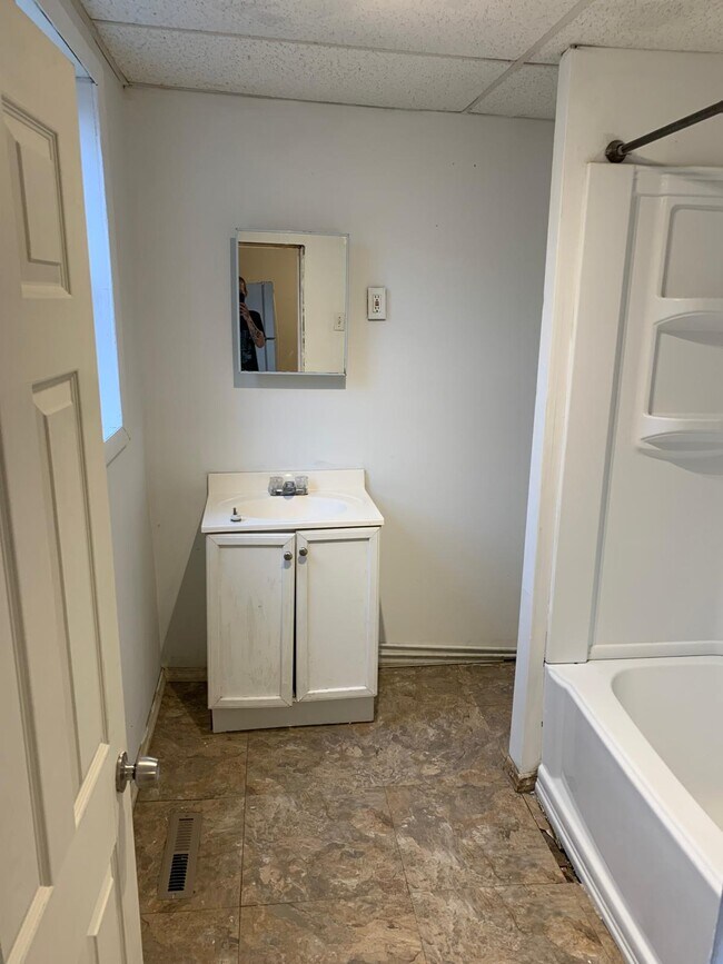 820 1st St - 820 1st St Rensselaer NY 12144 | Apartment Finder