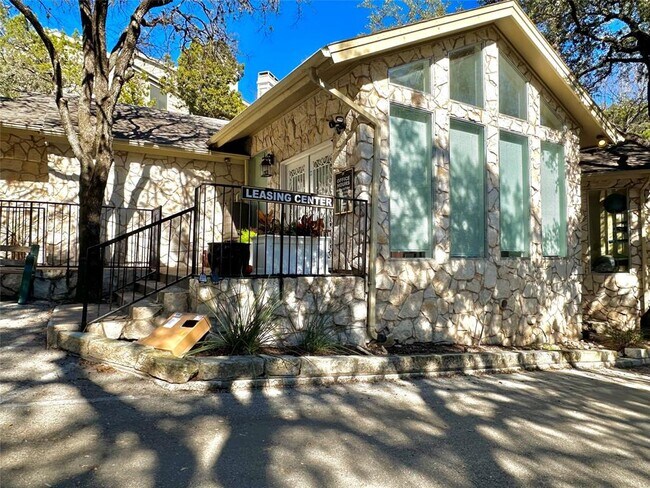 2611 Bee Cave Rd - 2611 Bee Cave Rd Austin TX 78746 | Apartment Finder