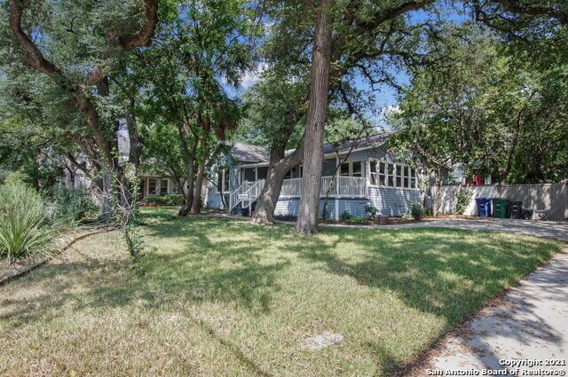 445 E Mistletoe Ave - 445 E Mistletoe Ave San Antonio TX 78212 ...