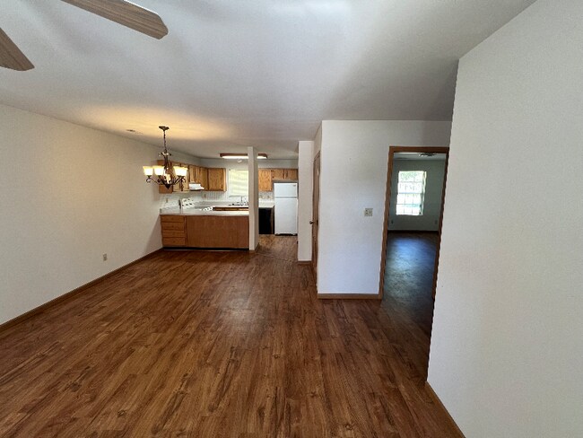 133 E Hunters Ridge - 133 E Hunters Ridge Valmeyer IL 62295 | Apartment ...