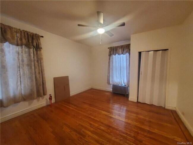 2081 Cruger Ave - 2081 Cruger Ave The Bronx NY 10462 | Apartment Finder