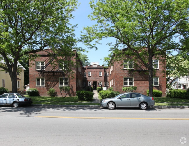 950 Bay St - 950 Bay St Rochester NY 14609 | Apartment Finder