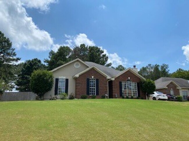 Country Living at it's finest! Redland - 2595 Mitchell Creek Rd ...