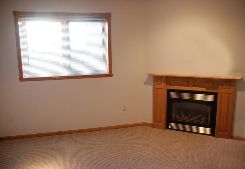 Skaff Apartments Fargo - 4955 17th Ave S Fargo ND 58103 | Apartment Finder