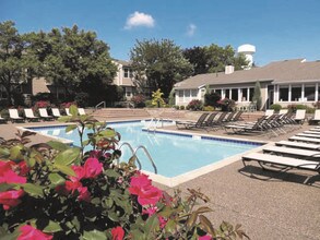 Chestnut Ridge Apartments - Pittsburgh, PA | Apartment Finder