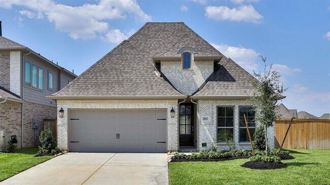 Extended entry with 12-foot ceiling leads ... - 20923 Snowmane Stable ...