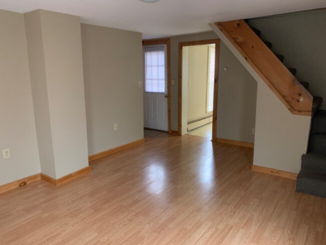 320 Church St - 320 Church St Putnam CT 06260 | Apartment Finder