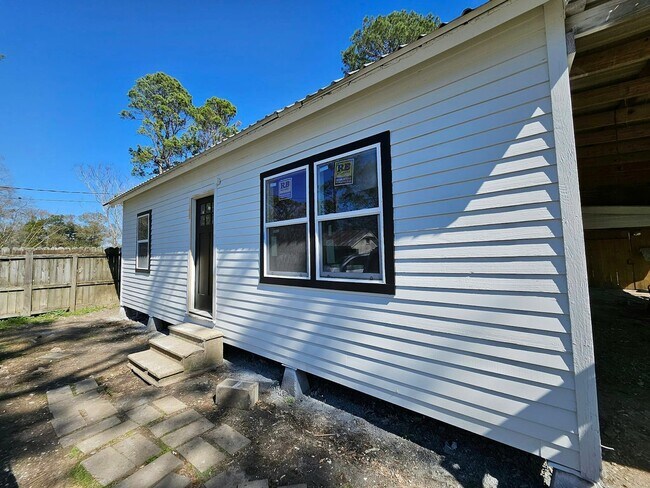 1810 North Church Street - 1810 N Church St Jennings LA 70546 ...