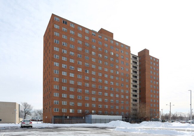 Cedar Extension Hi-Rise - 2320 E 30th St Cleveland OH 44115 | Apartment ...