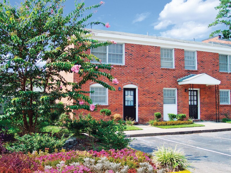 Azalea Gardens - 902 Gum Branch Rd Jacksonville NC 28540 | Apartment Finder