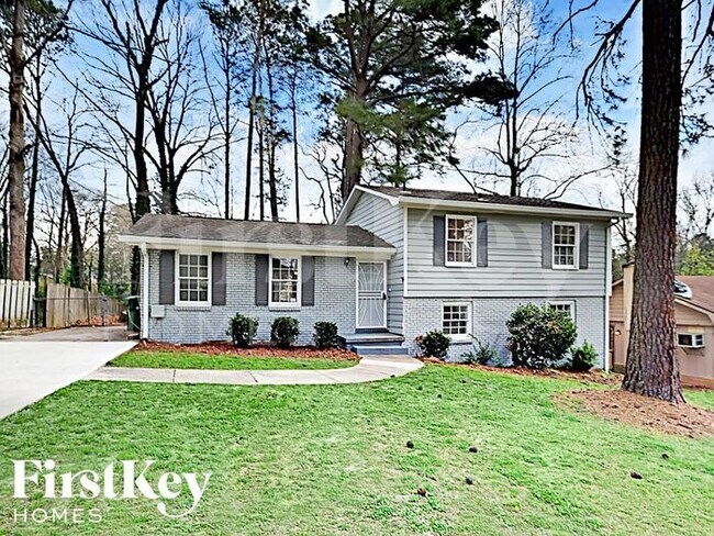 141 Candlelight Ln SW - 141 Candlelight Ln SW Atlanta GA 30331 ...