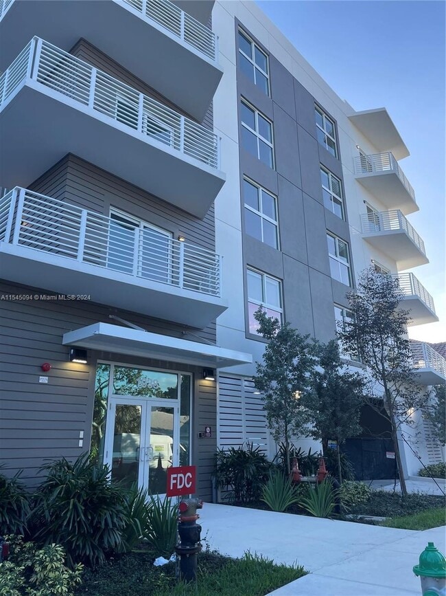 1938 Jackson St - 1938 Jackson St Hollywood FL 33020 | Apartment Finder