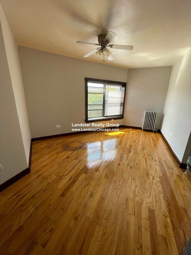 4019 W Irving Park Rd - 4019 W Irving Park Rd Chicago IL 60641 ...