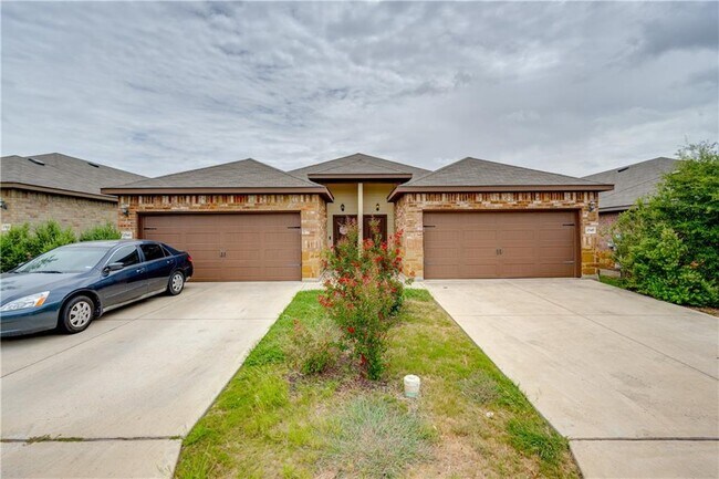 2543 Pahmeyer Rd - 2543 Pahmeyer Rd New Braunfels TX 78130 | Apartment ...