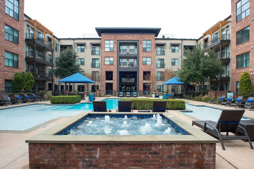 Gramercy on the Park - 4755 Gramercy Oaks Dr Dallas TX 75287 ...