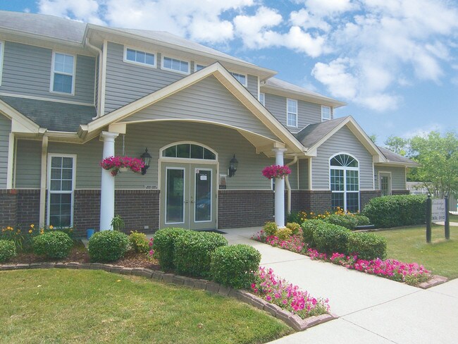 Brookridge Village Apartments - 9510 Ridgeside Dr Louisville KY 40291 ...