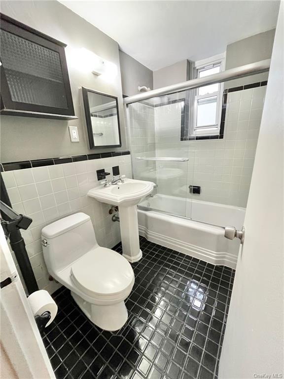 220 Pelham Rd - 220 Pelham Rd New Rochelle NY 10805 | Apartment Finder