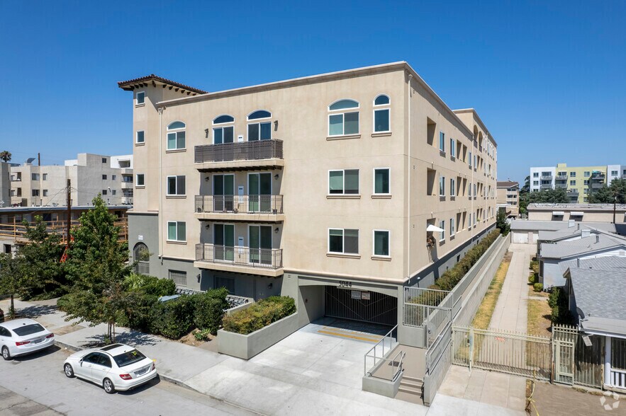 Bakman Avenue - 5044 Bakman Ave North Hollywood CA 91601 | Apartment Finder