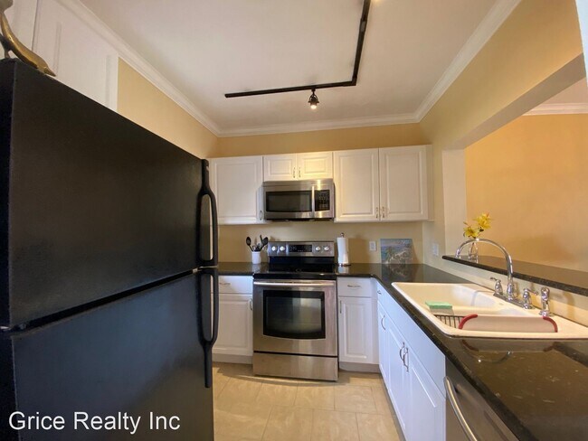 1 br, 1 bath House - 807 River Point Dr. ... - 807 River Point Dr ...