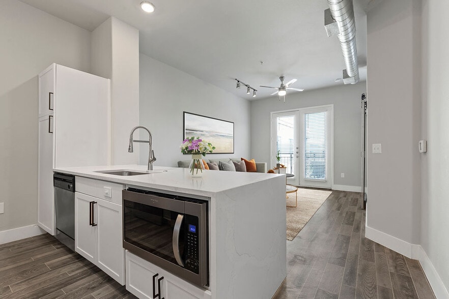 Briar Forest Lofts - 13202 Briar Forest Dr Houston TX 77077 | Apartment ...