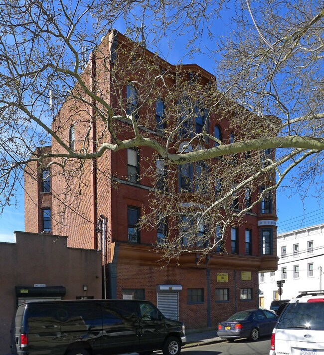 93-02 95th Ave - 93-02 95th Ave Ozone Park NY 11416 | Apartment Finder