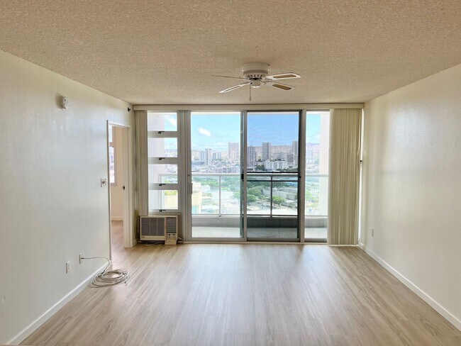 1450 Young Street with Views - 2/2/2 - 1450 Young St Honolulu HI 96814 ...
